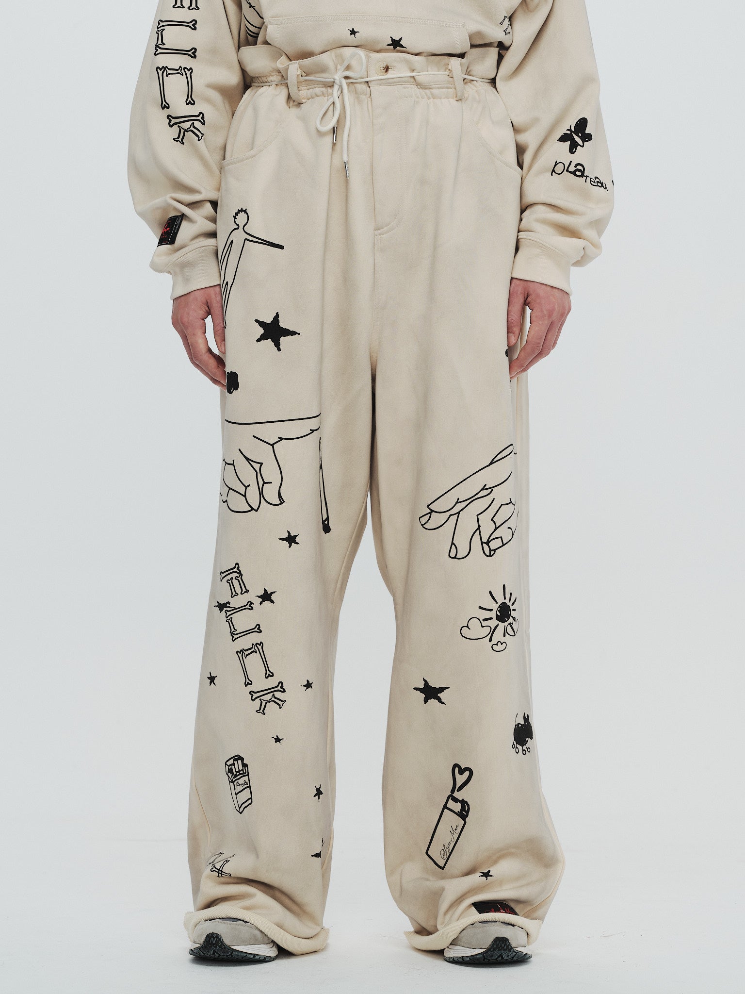 x SYU. Man illustrator pants – PLATEAU STUDIO