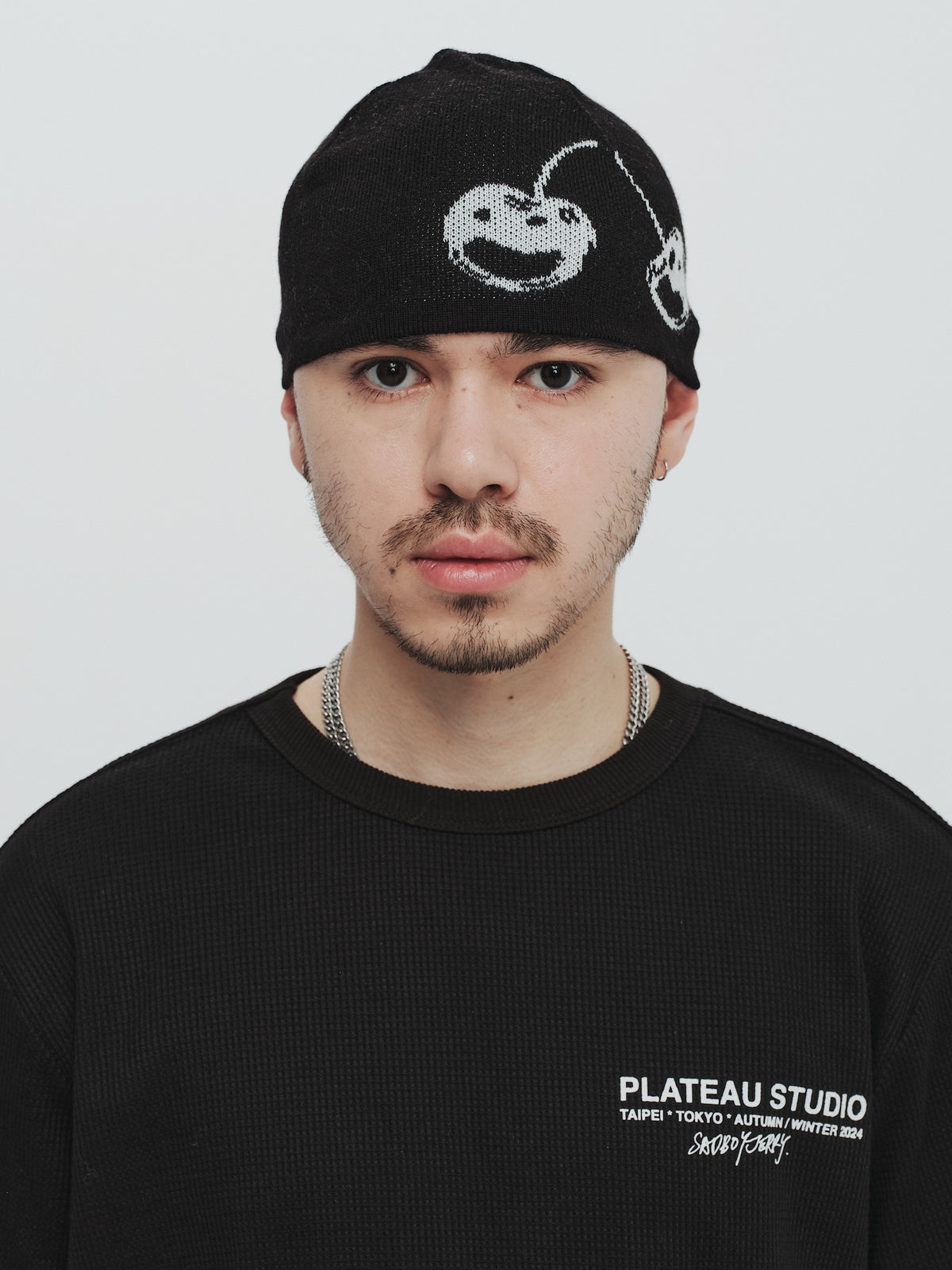 Cherry knit beanie – PLATEAU STUDIO